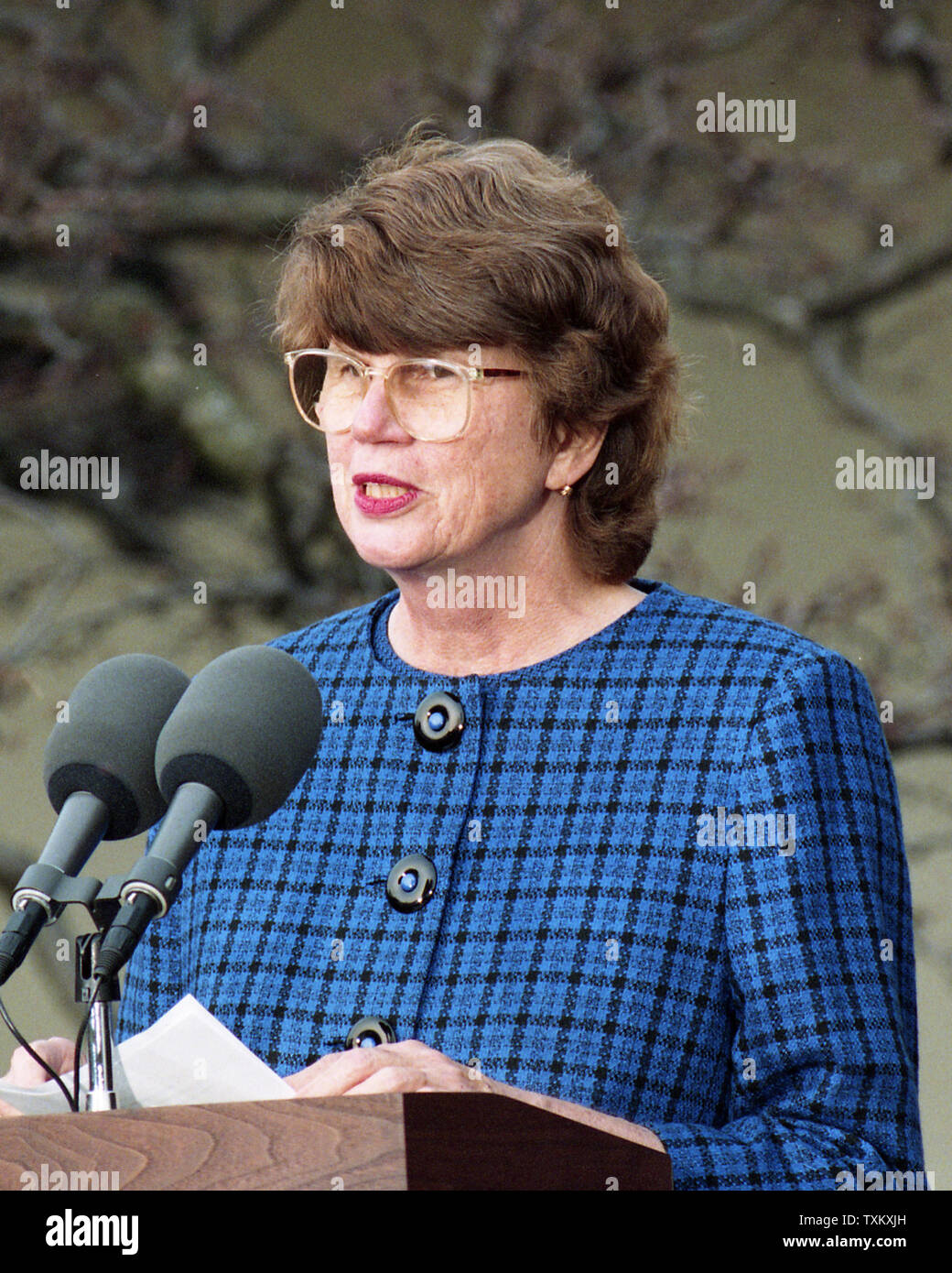 Janet reno 1993 hi-res stock photography and images - Alamy