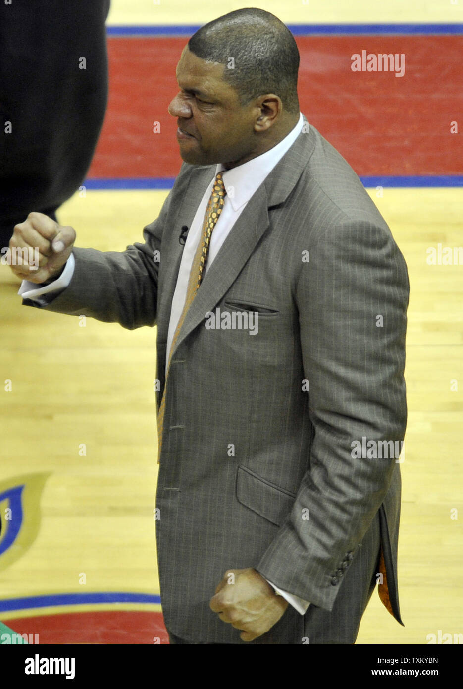 Doc rivers playoffs hi-res stock photography and images - Alamy