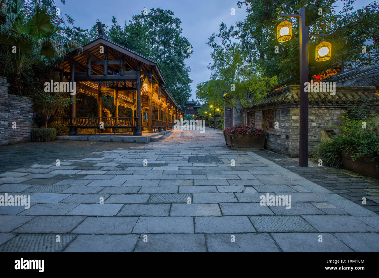 Sichuan chengdu shuangliu night scenic scenic attractions huanglongxi ...