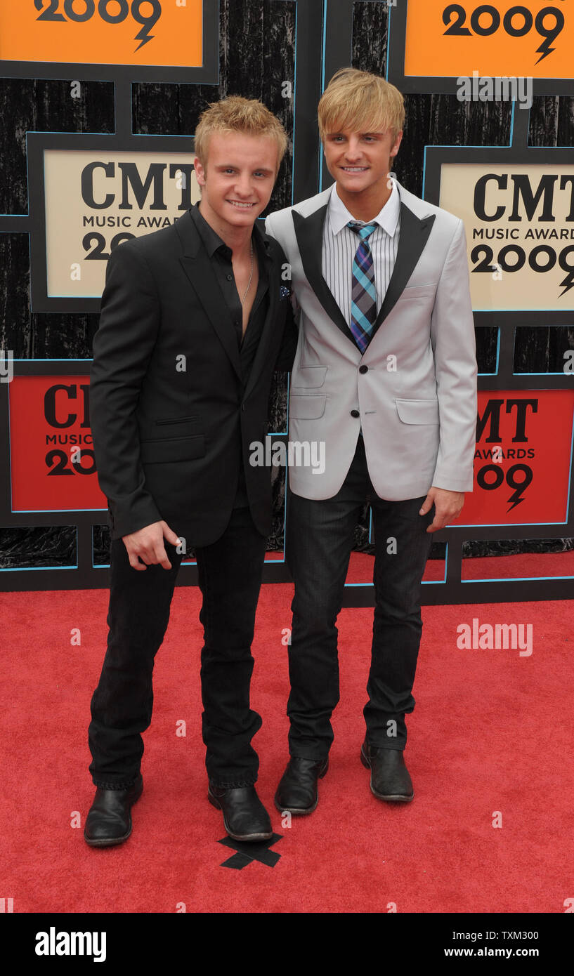 The Carter Twins arrive for the Country Music Television (CMT) Music ...