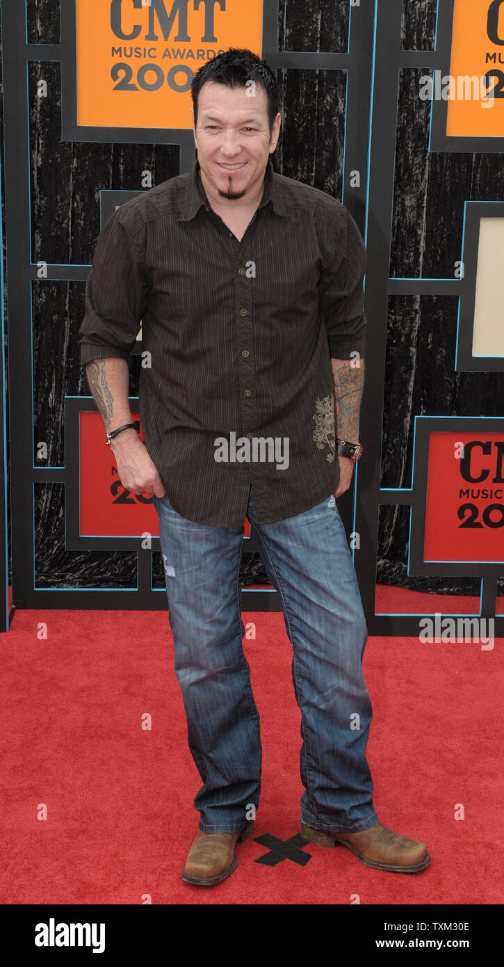 Steve harwell smash mouth band hi-res stock photography and images - Alamy
