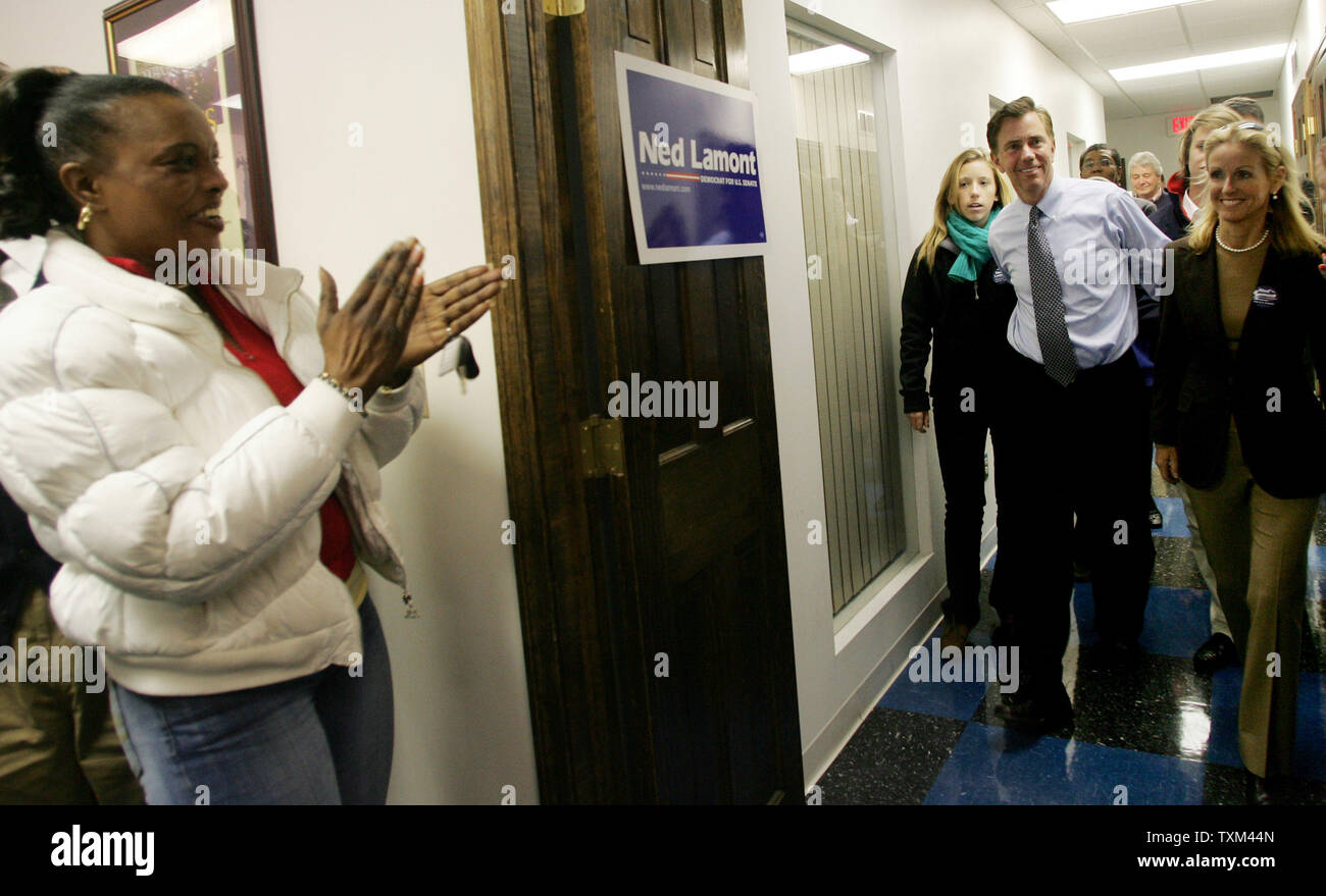 Ned Lamont, second right, whois joined by his daughter Emily, third ...