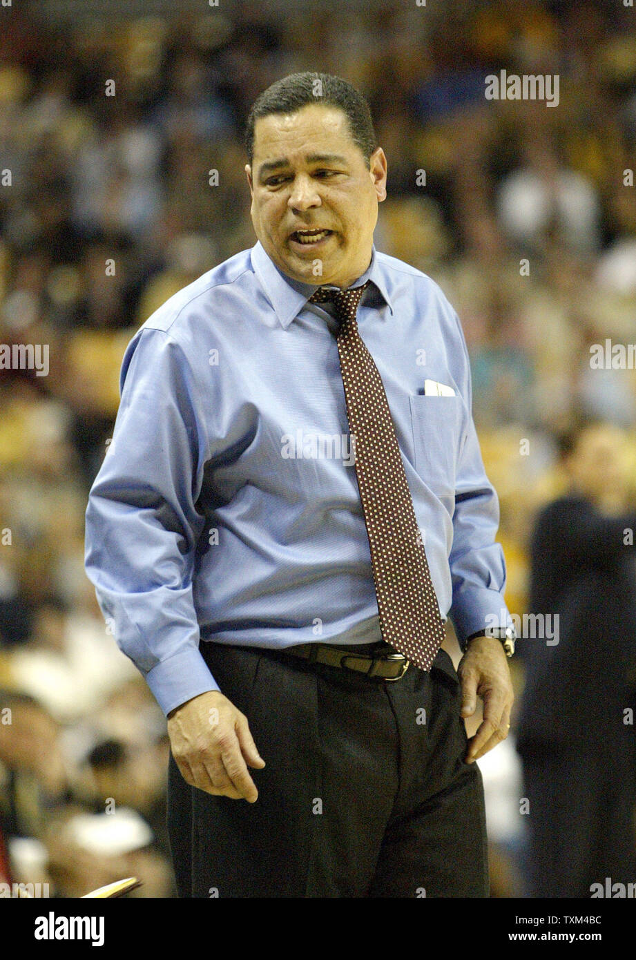 Coach kelvin sampson hi-res stock photography and images - Alamy