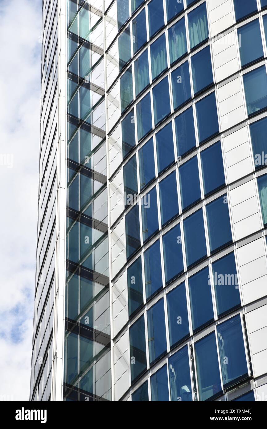 St George Wharf Tower, Vauxhall, London 2019 Stock Photo - Alamy