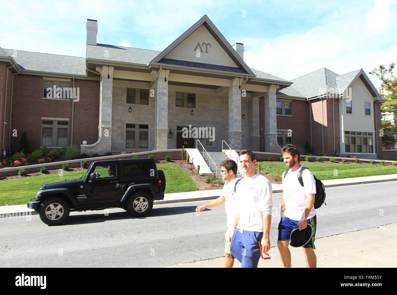 Delta upsilon fraternity hi-res stock photography and images - Alamy