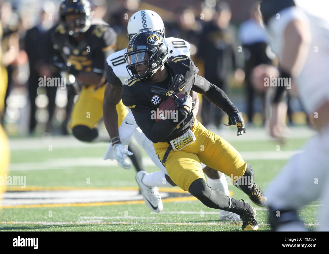 Penton hi-res stock photography and images - Alamy