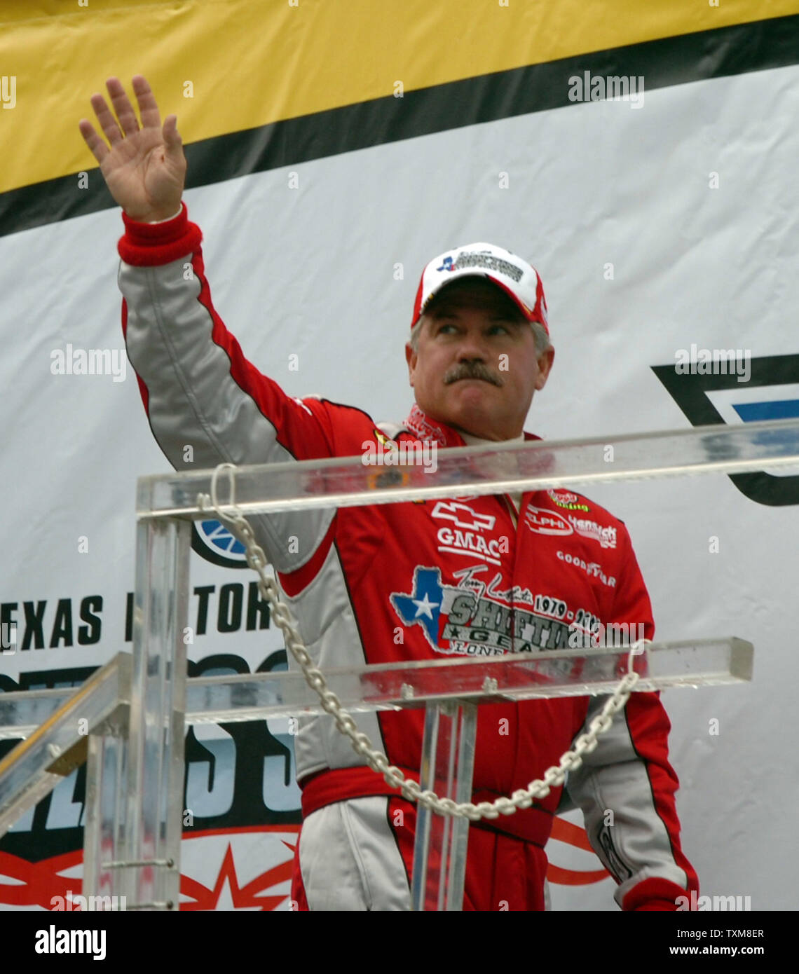 Driver Terry Labonte thanks the fans during a special ceremony prior to ...