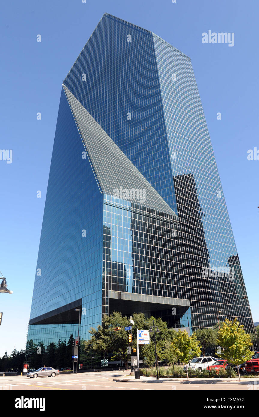 Espousing hi-res stock photography and images - Alamy