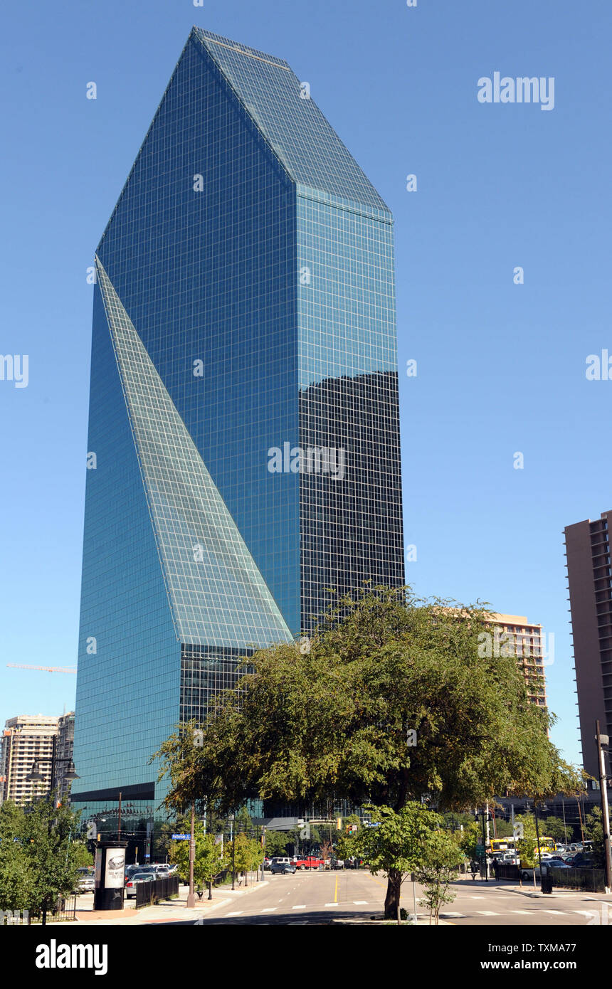 60 story skyscraper hi-res stock photography and images - Alamy