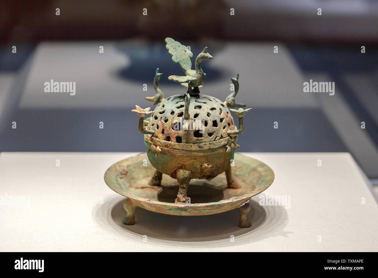 Eastern han dynasty cultural relics hi-res stock photography and images ...
