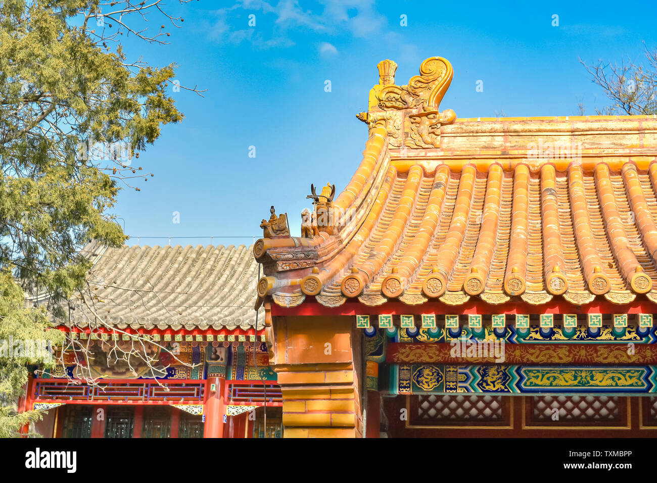 Chinese building part Stock Photo - Alamy