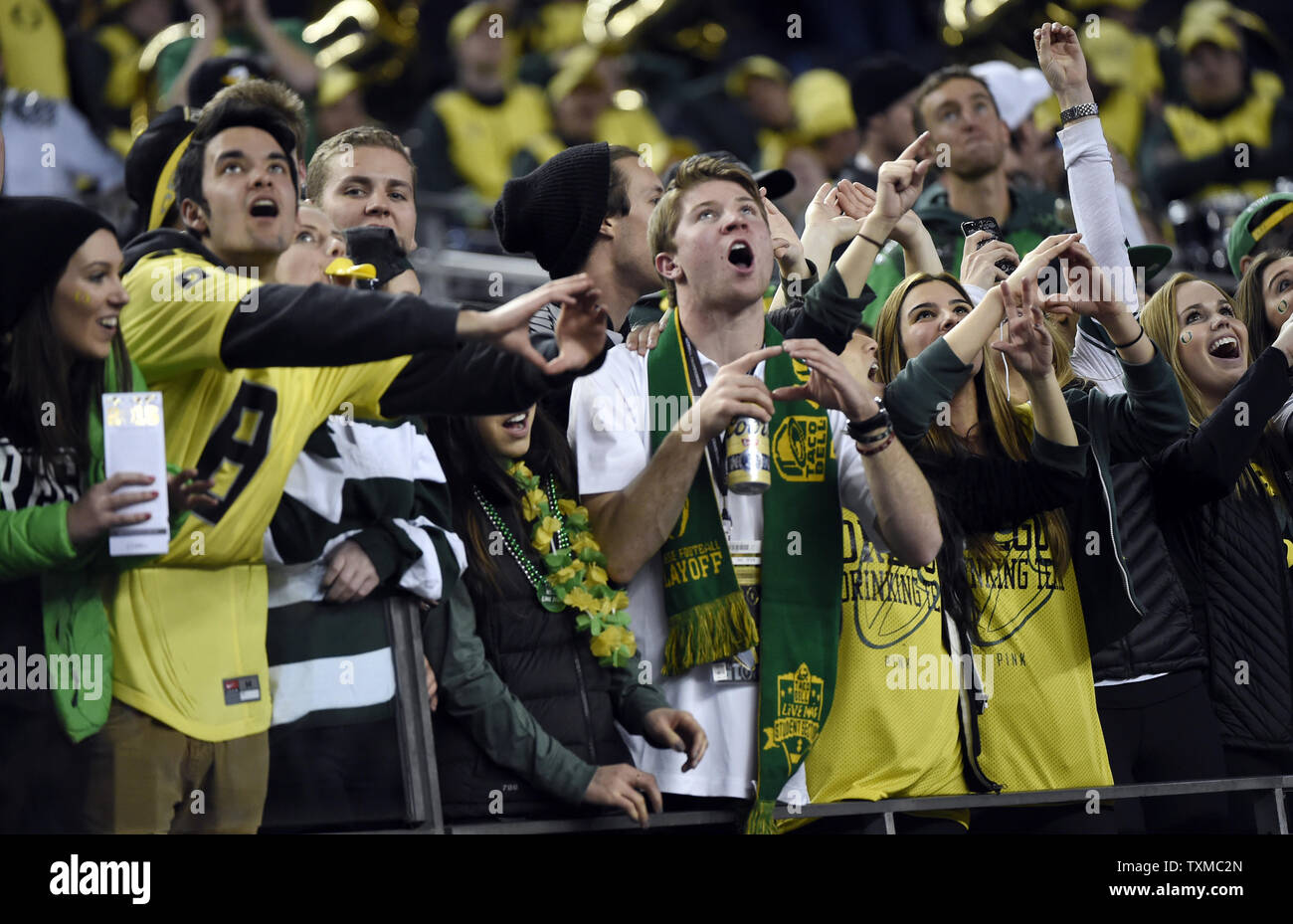 Oregon ducks fans hi-res stock photography and images - Alamy