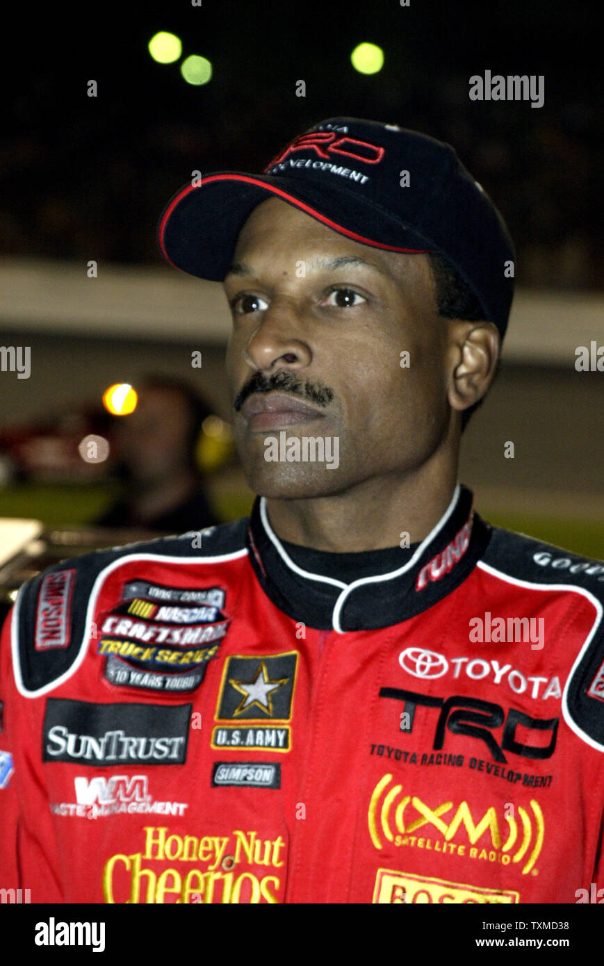 Bill lester nascar hi-res stock photography and images - Alamy