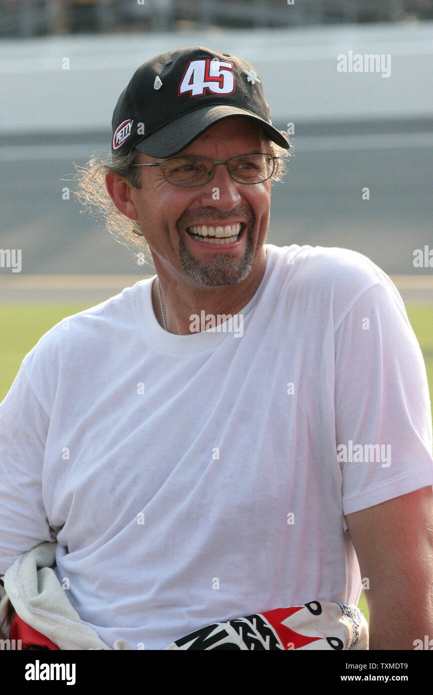Kyle Petty awaits his turn to qualify for the Nextel Pepsi 400 NASCAR ...