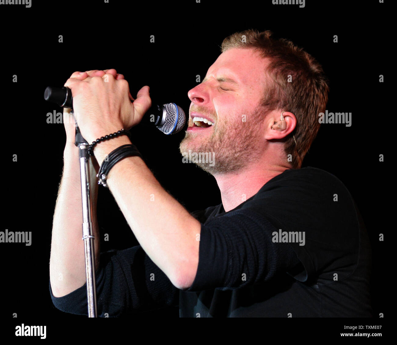 Country singer Dierks Bentley performs in concert after the running of ...