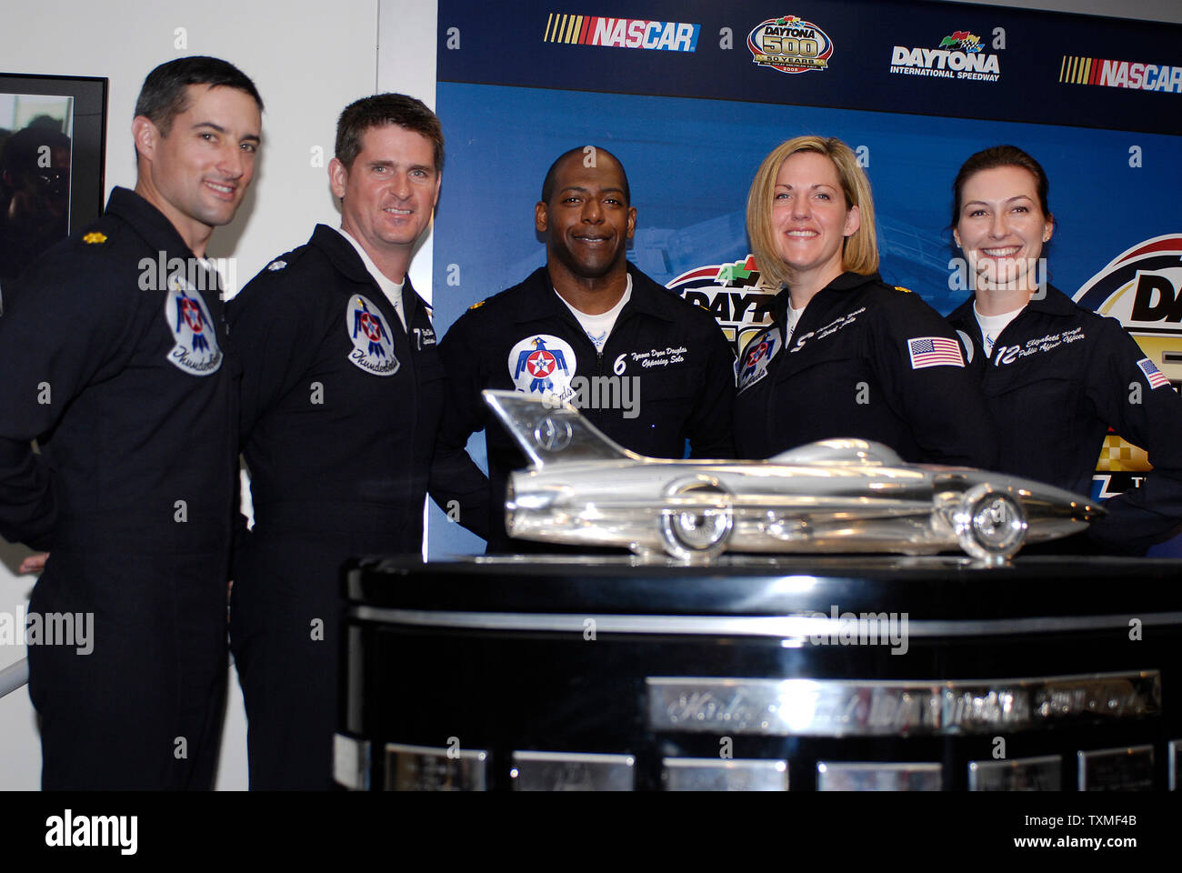 Maj samantha weeks hi-res stock photography and images - Alamy