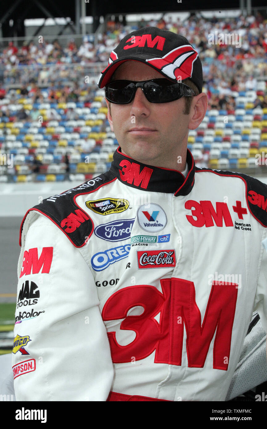 Greg biffle nascar hi-res stock photography and images - Alamy