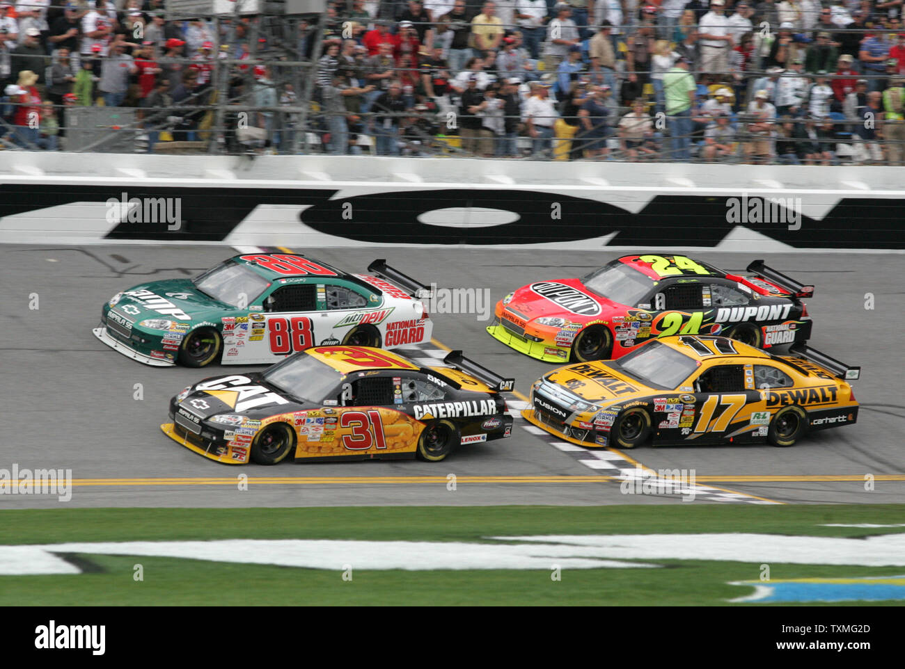 Dale earnhardt jr daytona 500 hi-res stock photography and images - Alamy