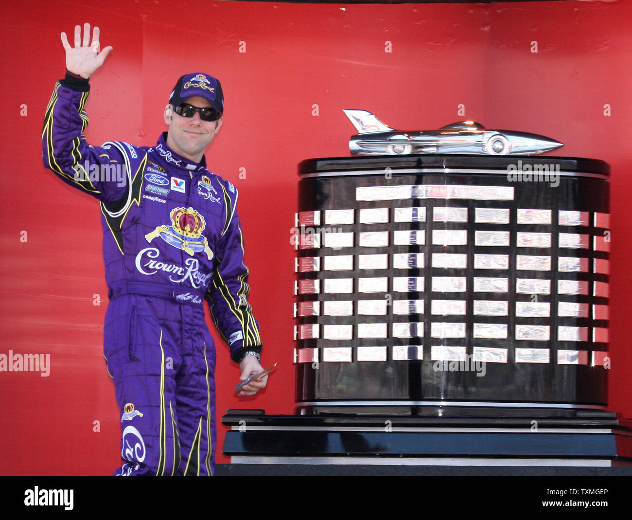 Daytona international speedway crowd hi-res stock photography and ...