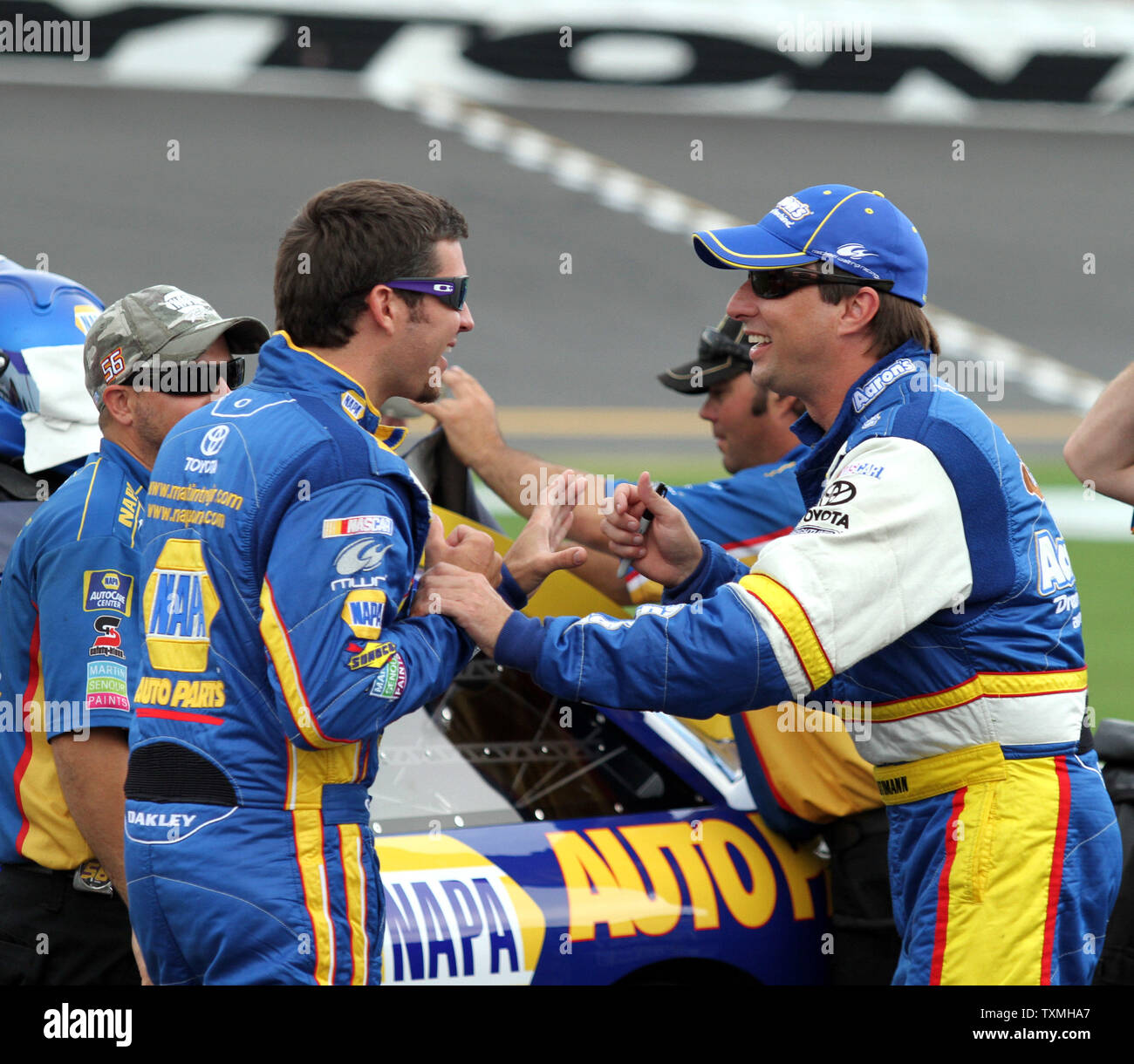David reutimann nascar hi-res stock photography and images - Alamy