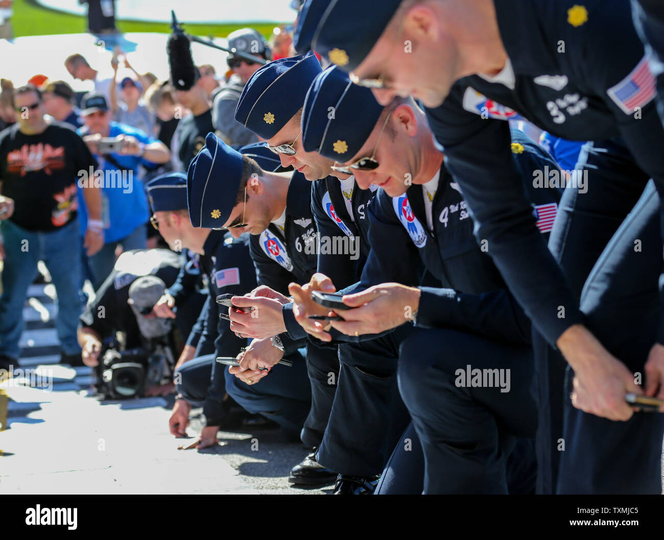 Photograph finish line hi-res stock photography and images - Alamy