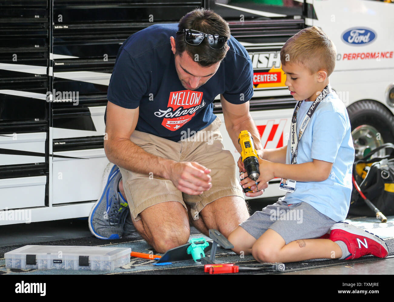 Monster energy racing hi-res stock photography and images - Alamy