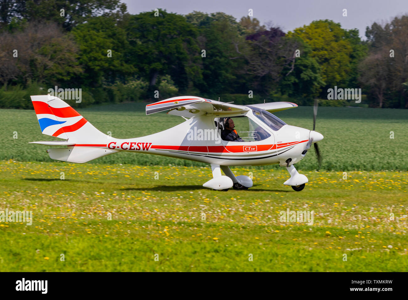 Flight Design CTSW G-CESW Stock Photo - Alamy
