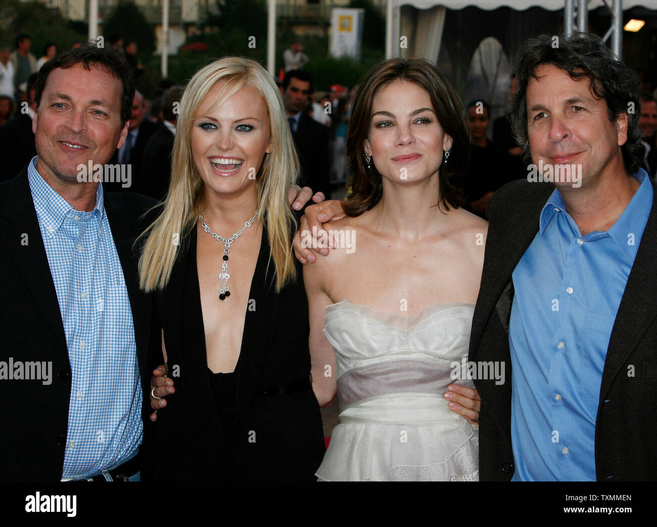 Peter farrelly bobby farrelly michelle monaghan hi-res stock ...
