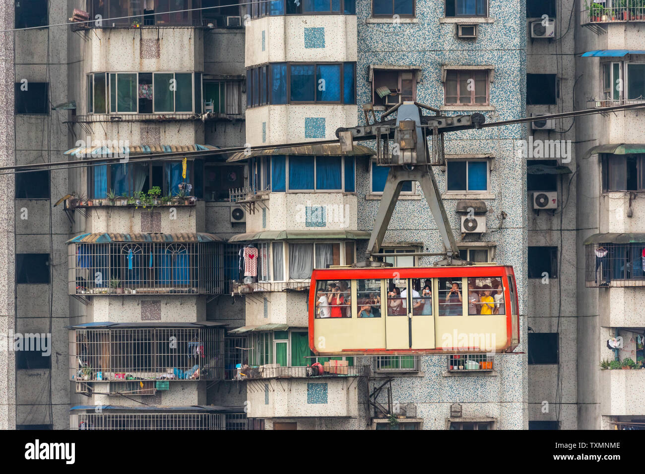 Chongqing Yangtze River cableway Stock Photo - Alamy