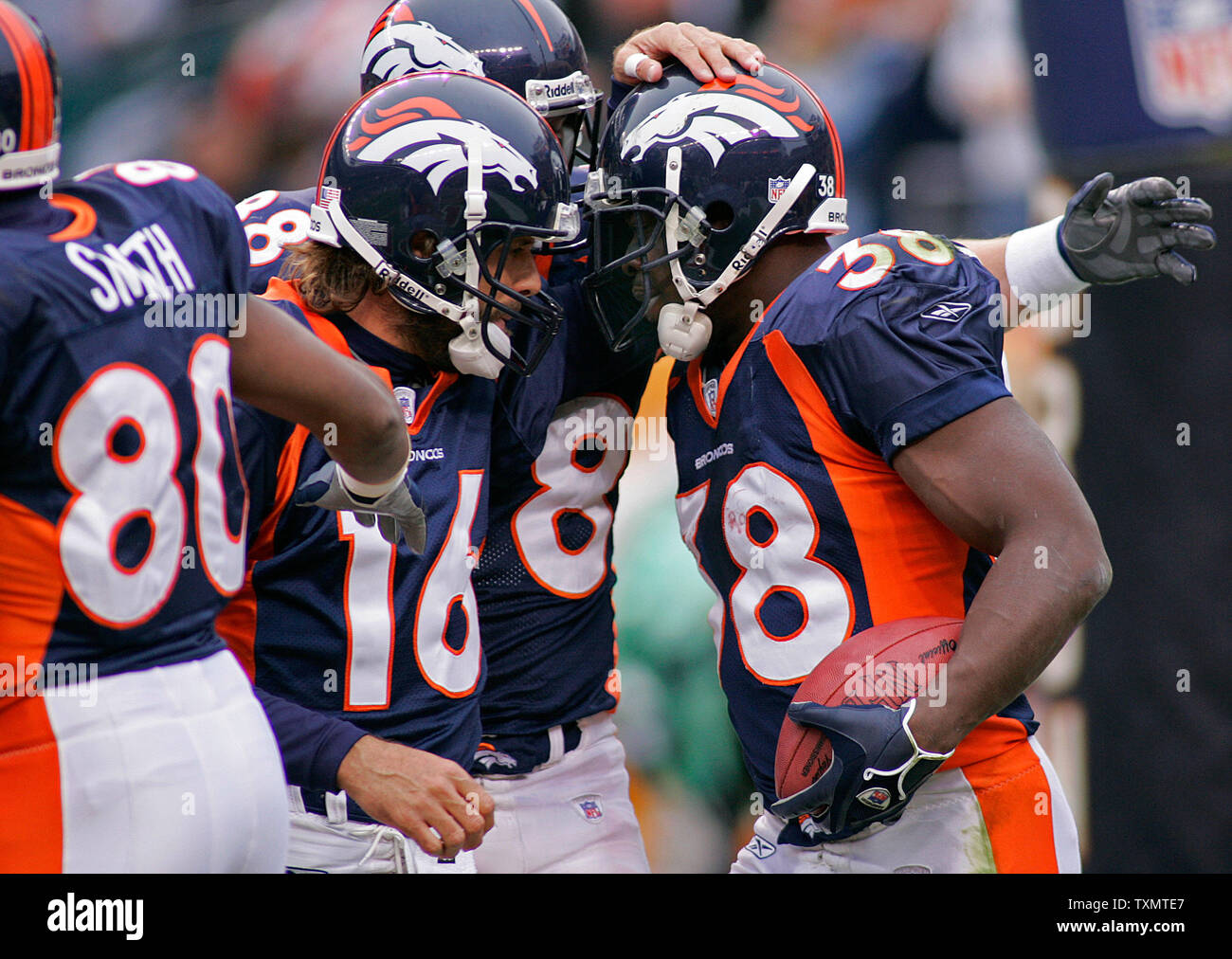 Congratulates gary anderson hi-res stock photography and images - Alamy