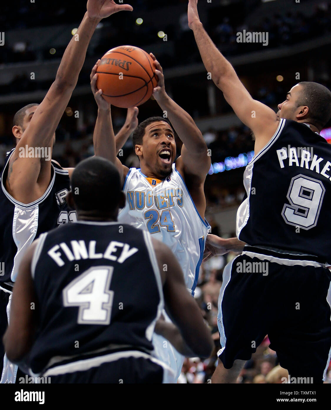 Tim duncan michael finley hi-res stock photography and images - Alamy