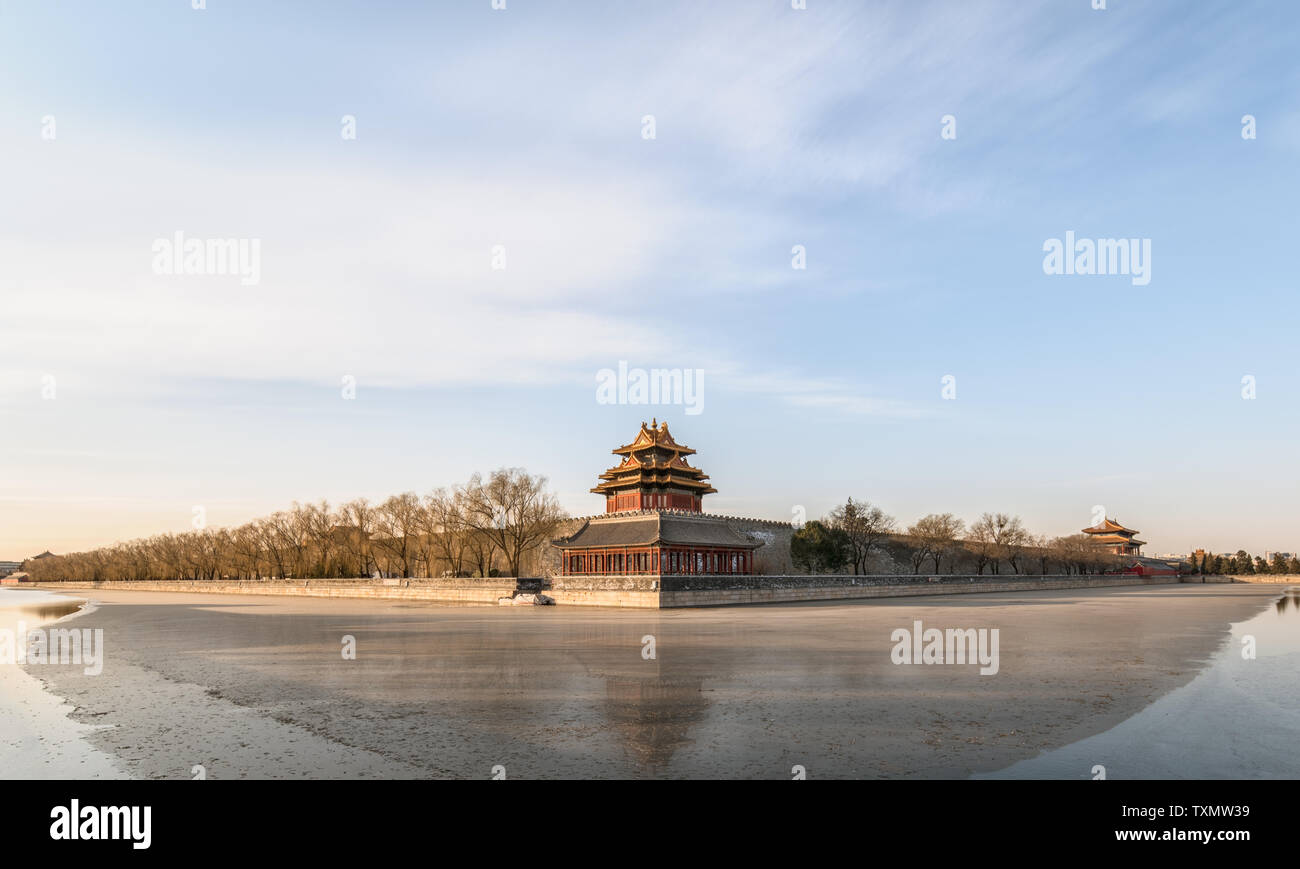 The national palace museum corner building hi-res stock photography and ...