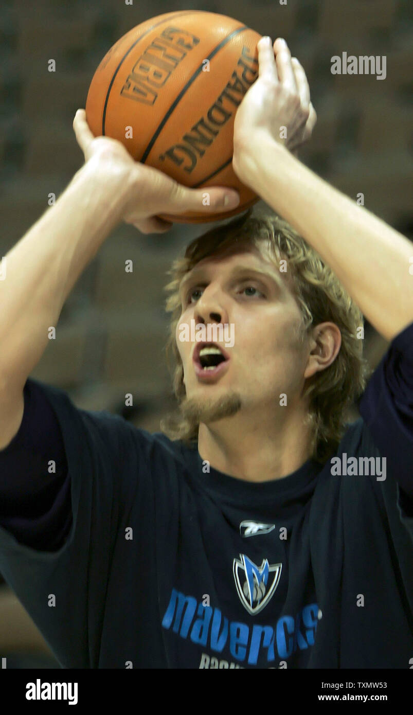 Dallas Mavericks forward Dirk Nowitzki eyes a jump shot during warmups ...