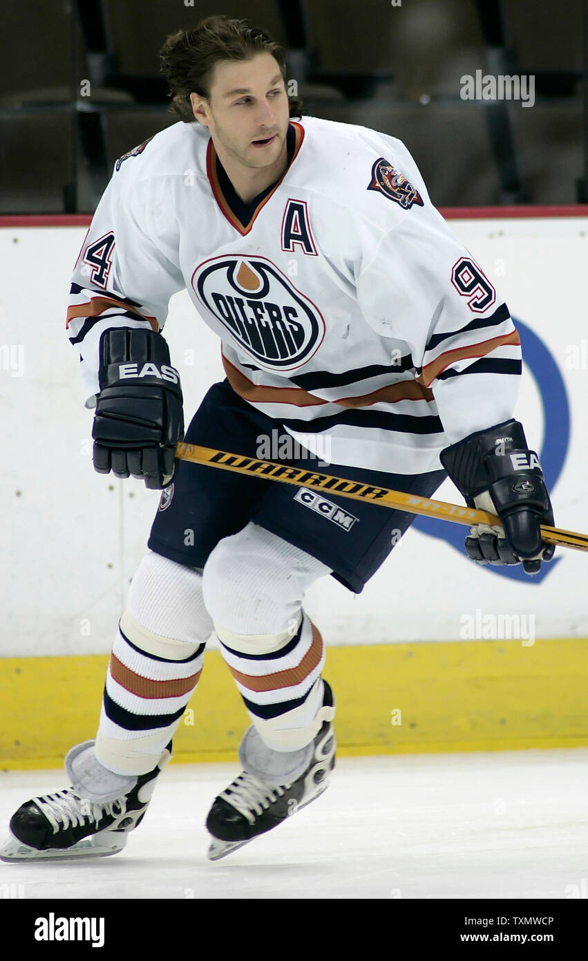 Top goal scorer hi-res stock photography and images - Alamy