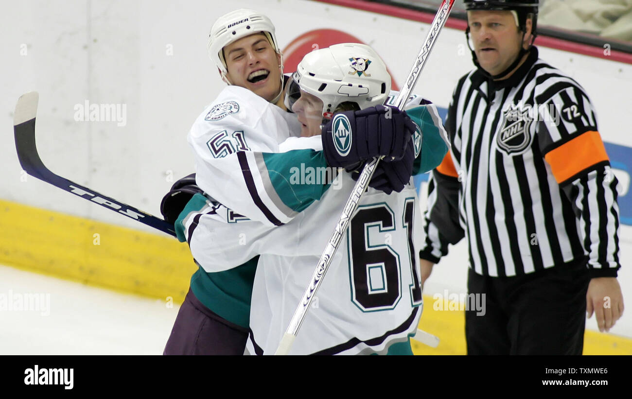 Corey perry ryan getzlaf hi-res stock photography and images - Alamy