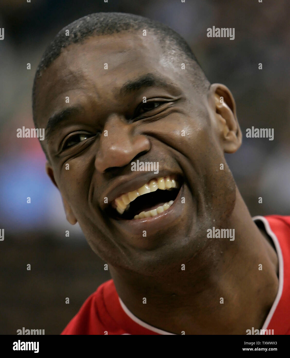 Dikembe mutombo game hi-res stock photography and images - Alamy