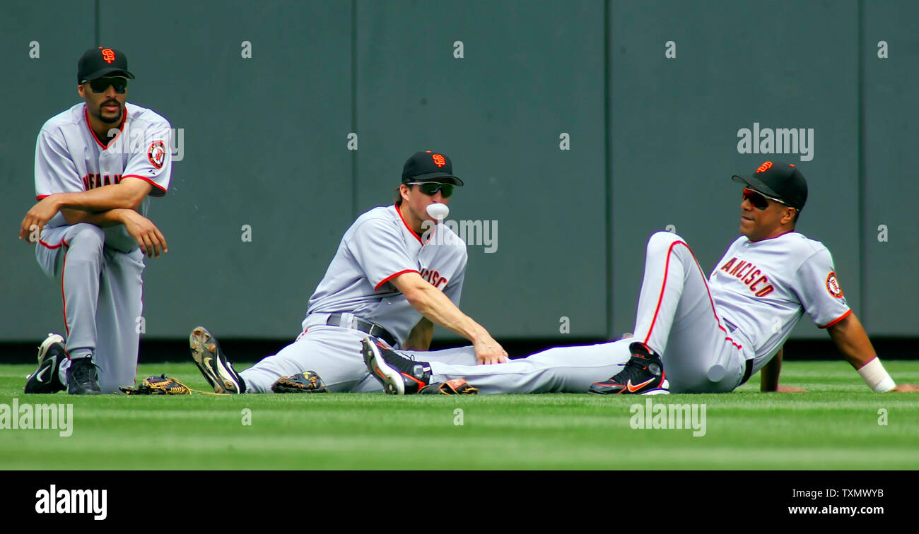 Moises alou left field hi-res stock photography and images - Alamy