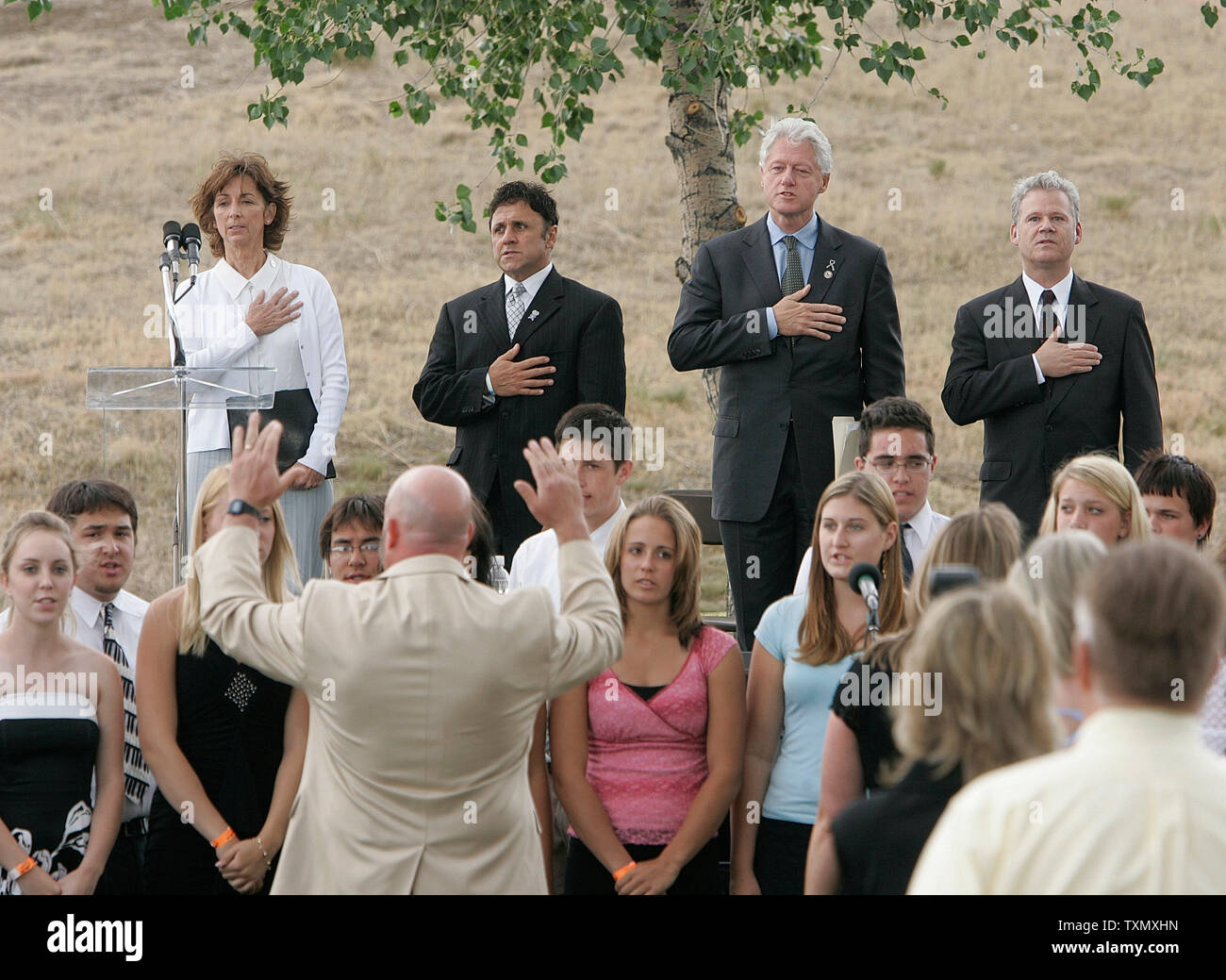 Standing (L-R) Columbine victim's parent Dawn Anna Beck, Columbine high ...