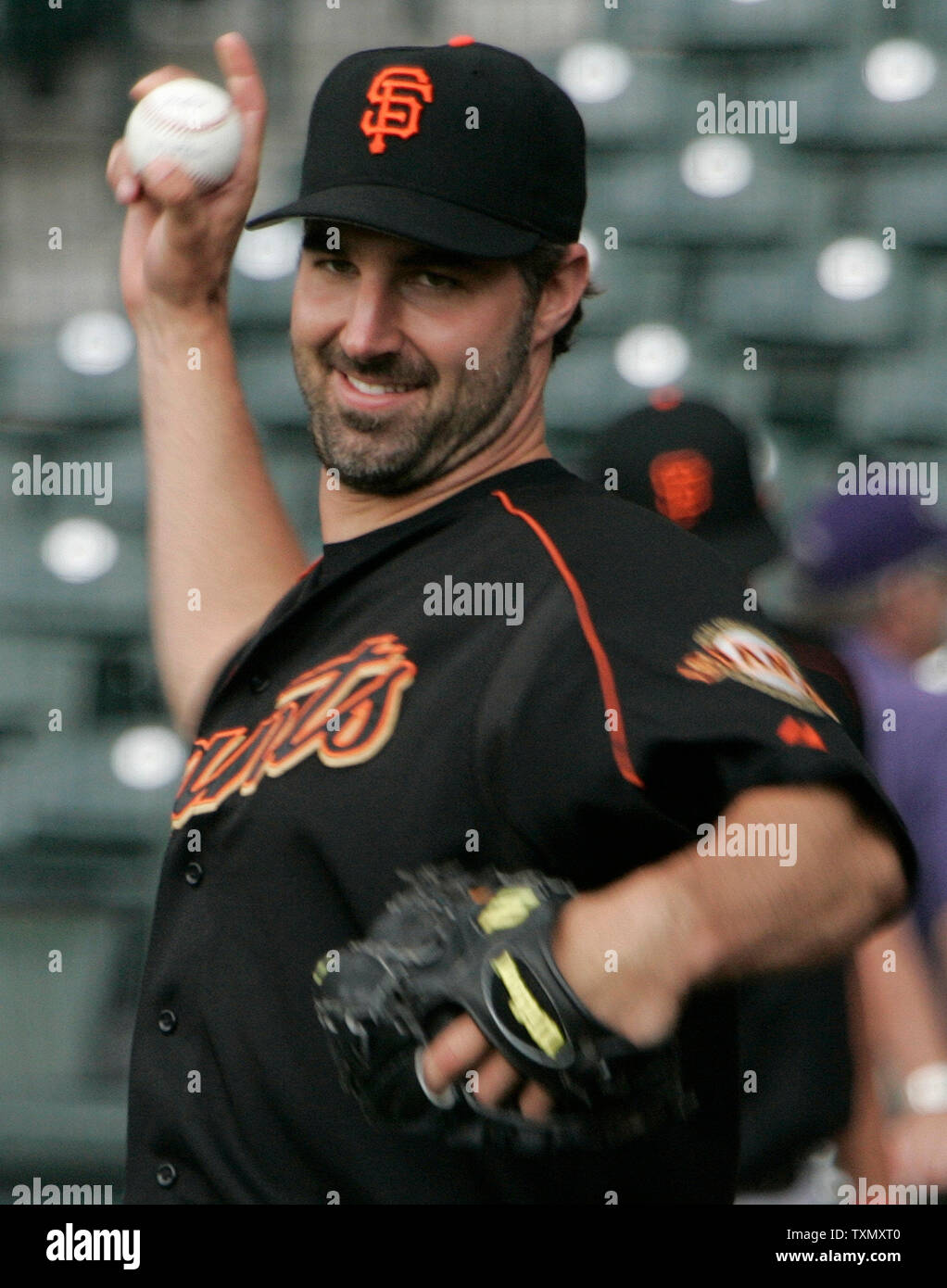 Matt prior catch hi-res stock photography and images - Alamy