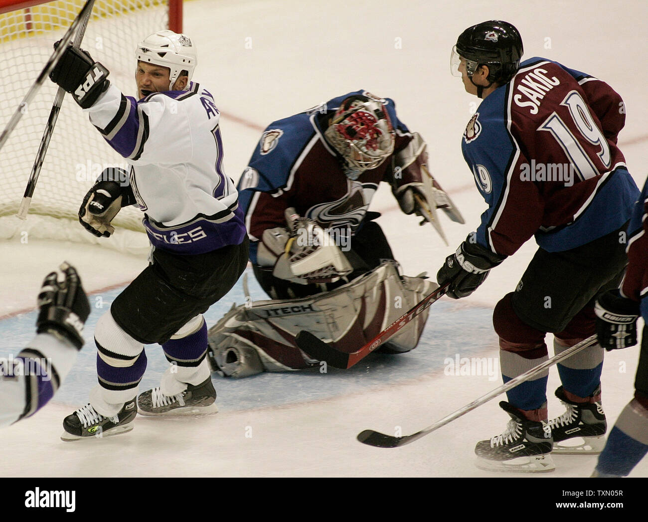 Avery short hi-res stock photography and images - Alamy