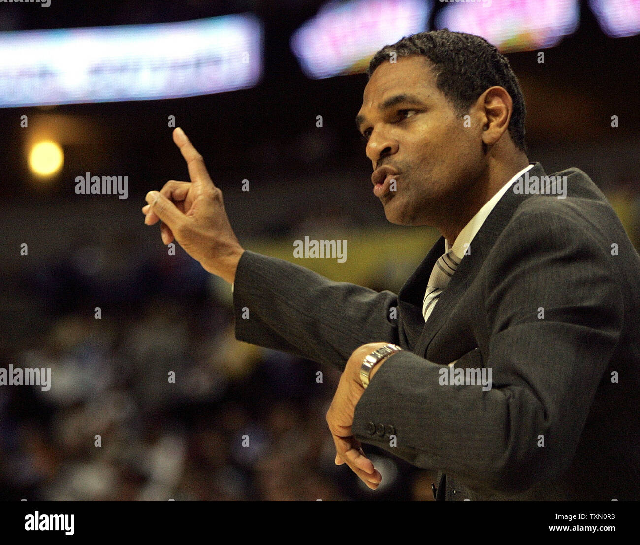 Maurice cheeks hi-res stock photography and images - Alamy