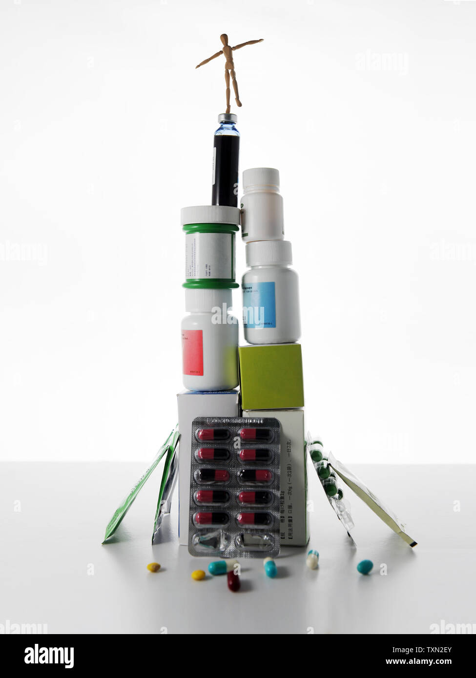Plastics for medicine hi-res stock photography and images - Alamy