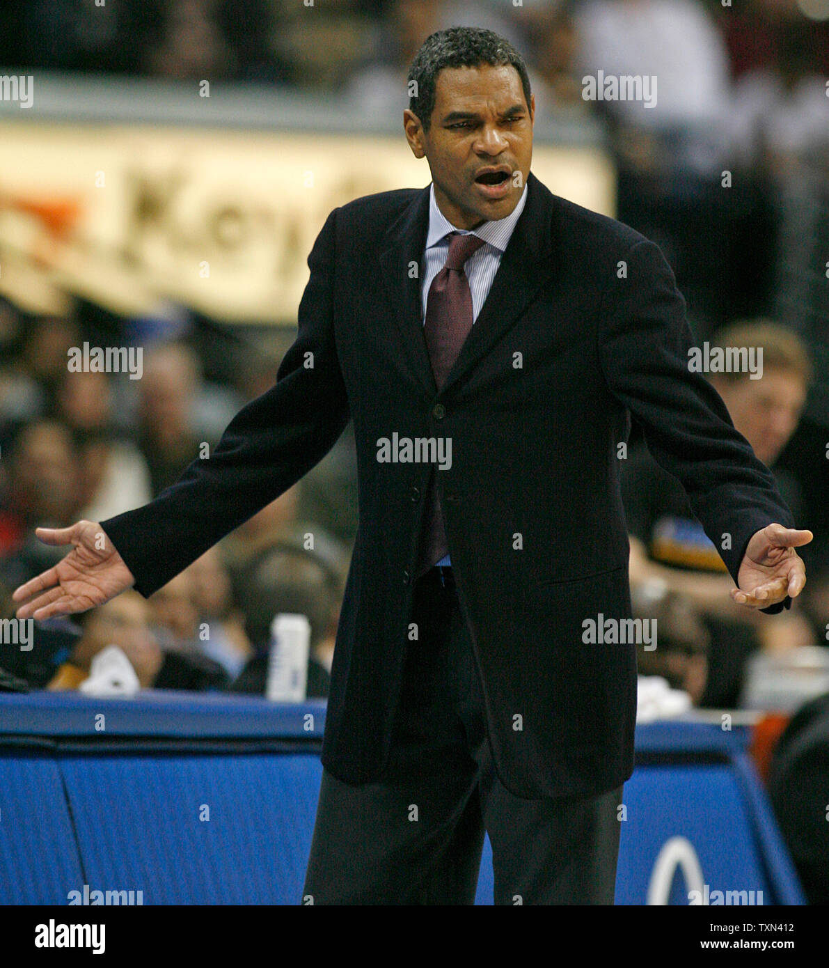 Maurice Cheeks High Resolution Stock Photography and Images - Alamy