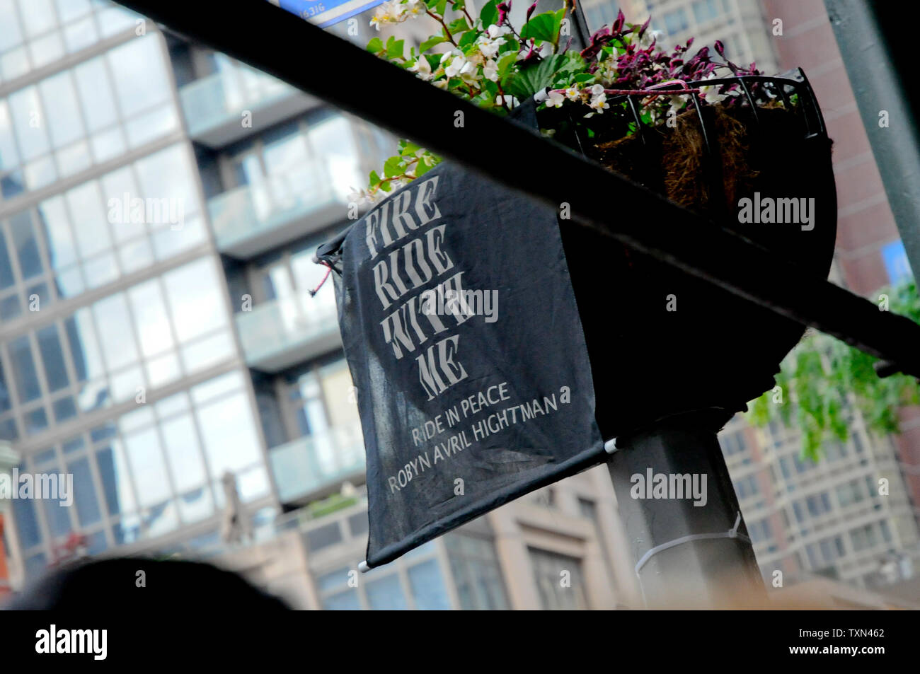 Mourning banner hi-res stock photography and images - Alamy