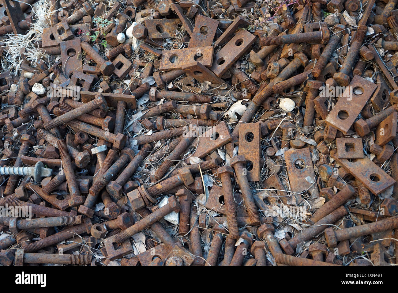 Heap of rusty bolts and nuts Stock Photo - Alamy