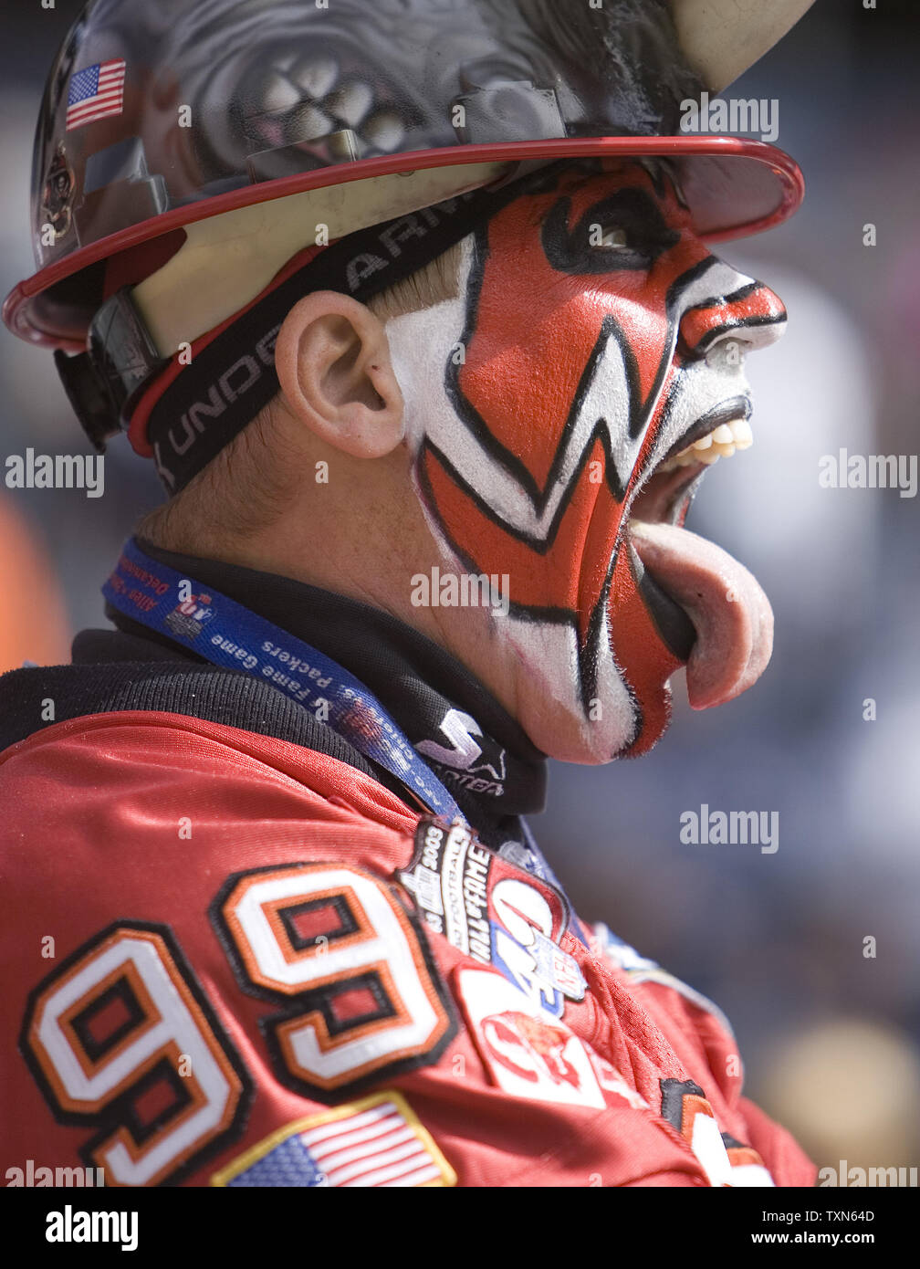 Buccaneers fan hi-res stock photography and images - Alamy