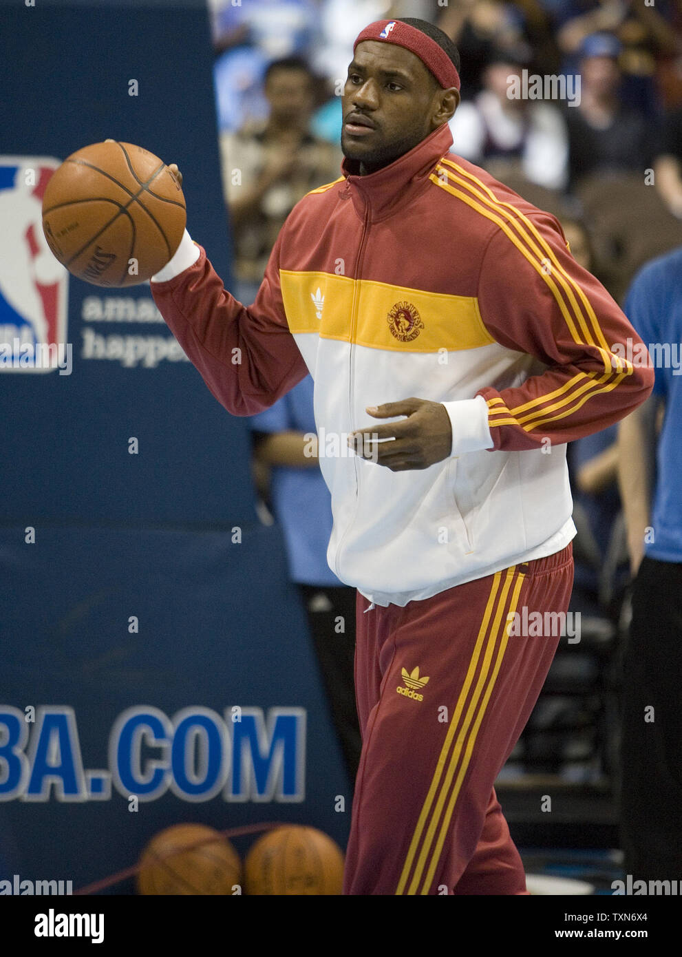 Lebron james cleveland 2008 hi-res stock photography and images - Alamy