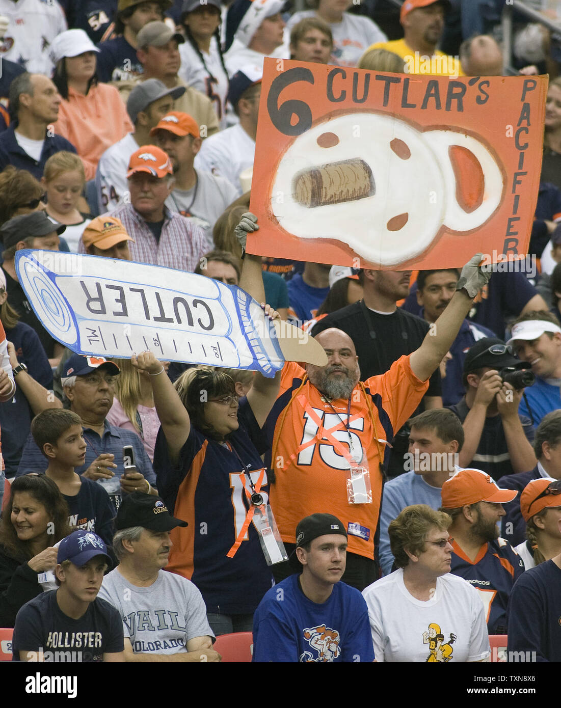 Jay cutler bears hi-res stock photography and images - Alamy