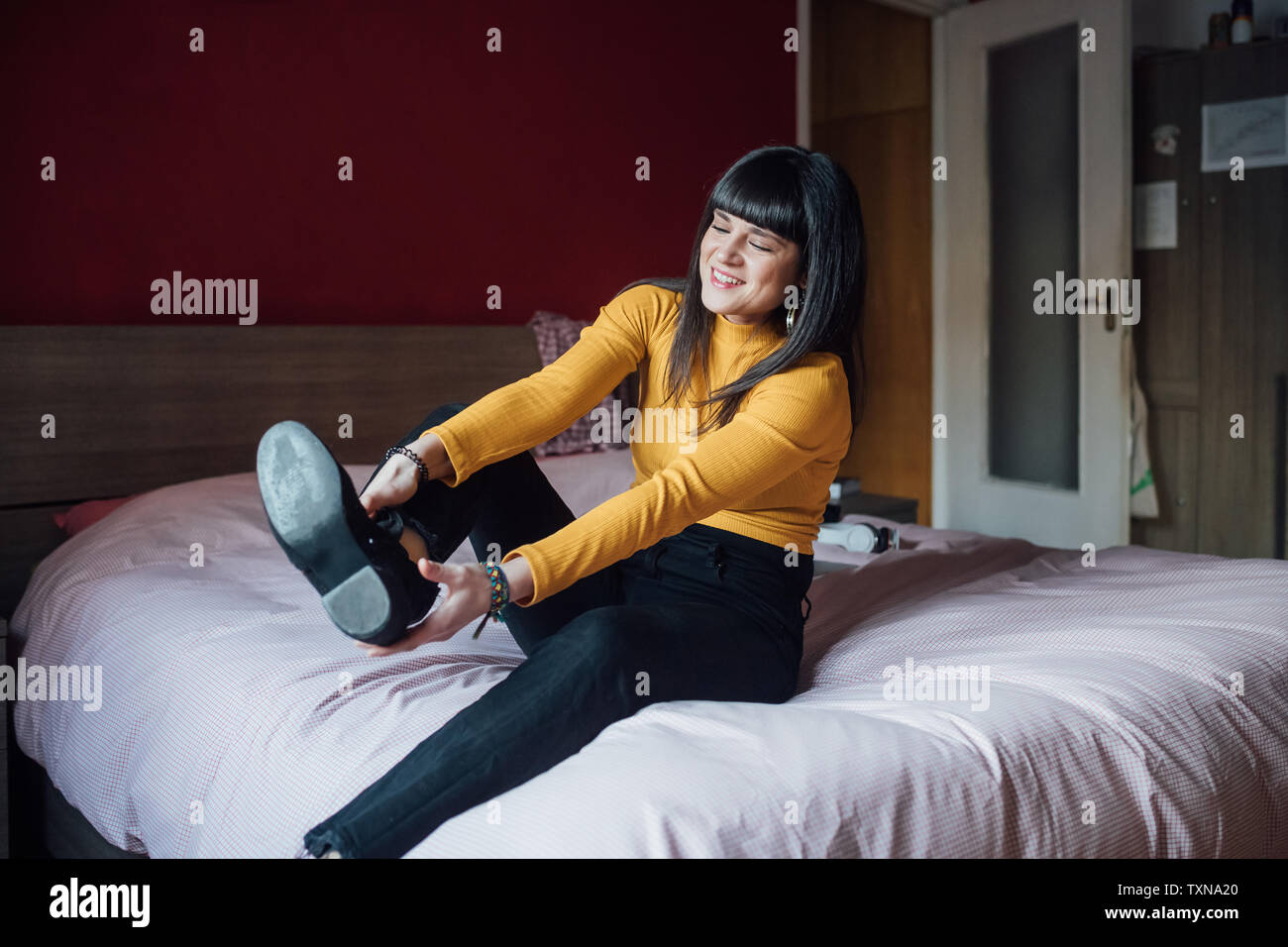 Shoes on bed hi-res stock photography and images - Alamy
