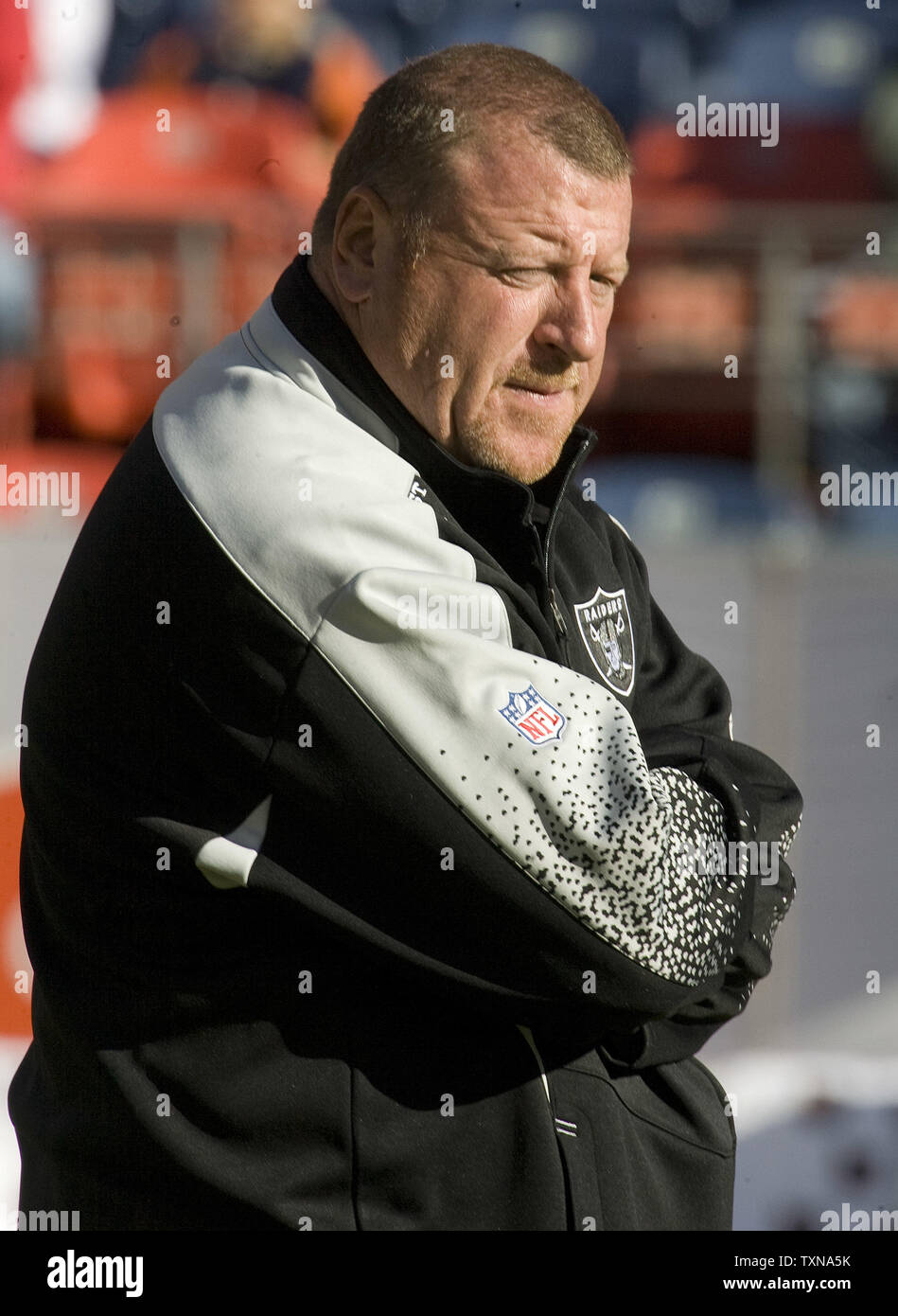 Tom cable oakland raiders hi-res stock photography and images - Alamy